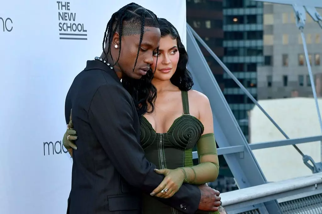 Kylie jenner dhe Travis Scott