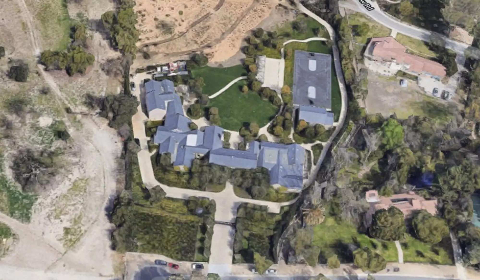 Дом Ким Кардашьян в скрытых холмах, Лос-Анджелес