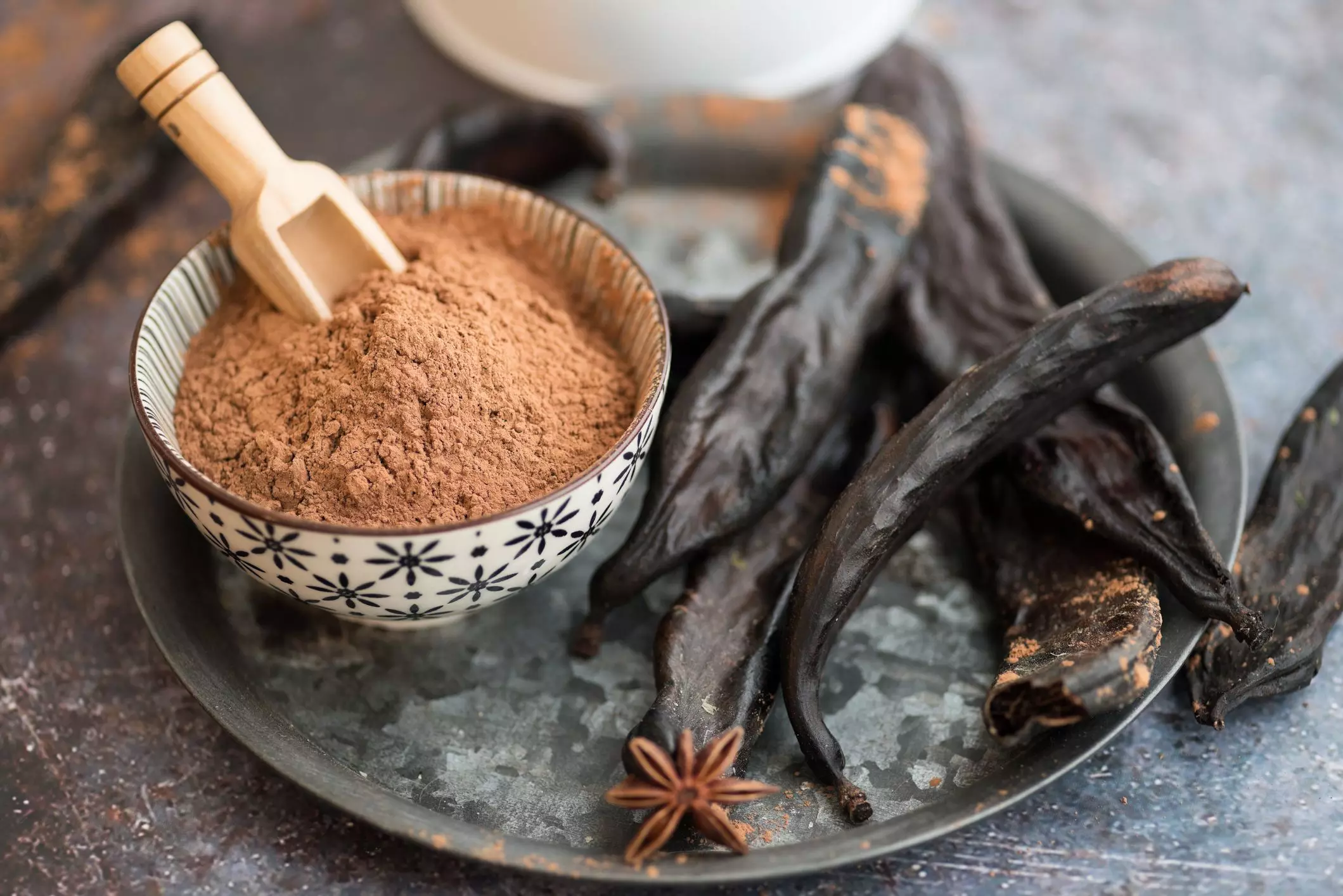 Carob, superfood yn jo pantry