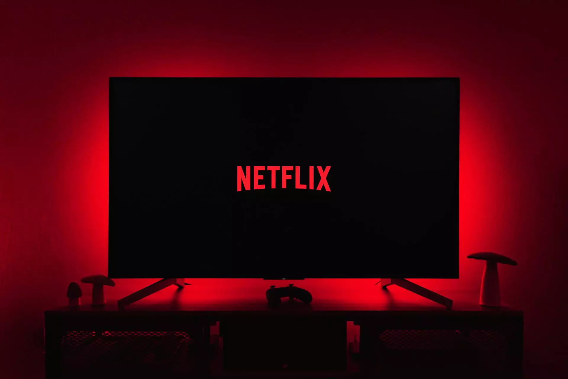 Netflixin strategia jaetuille tileille