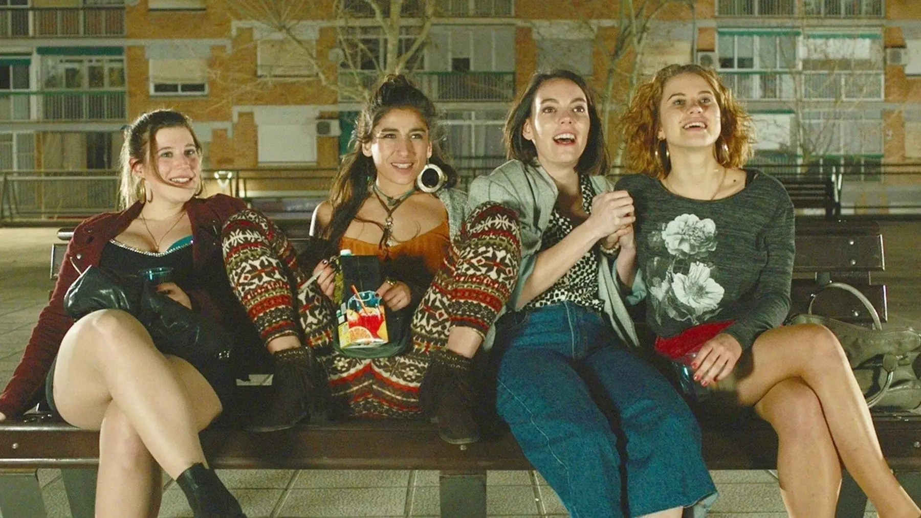 Àngela cervantes, carolina yuste, vicky luengo and elisabet casanovas in girls