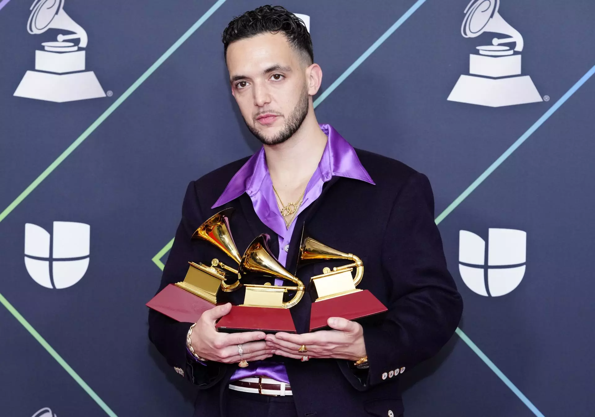 sangeren c tangana ved den 22. årlige latin grammy awards torsdag den 18. november 2021 i las vegas