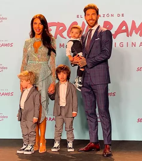 Pilar Rubio na Sergio Ramos wakiwa na watoto wao