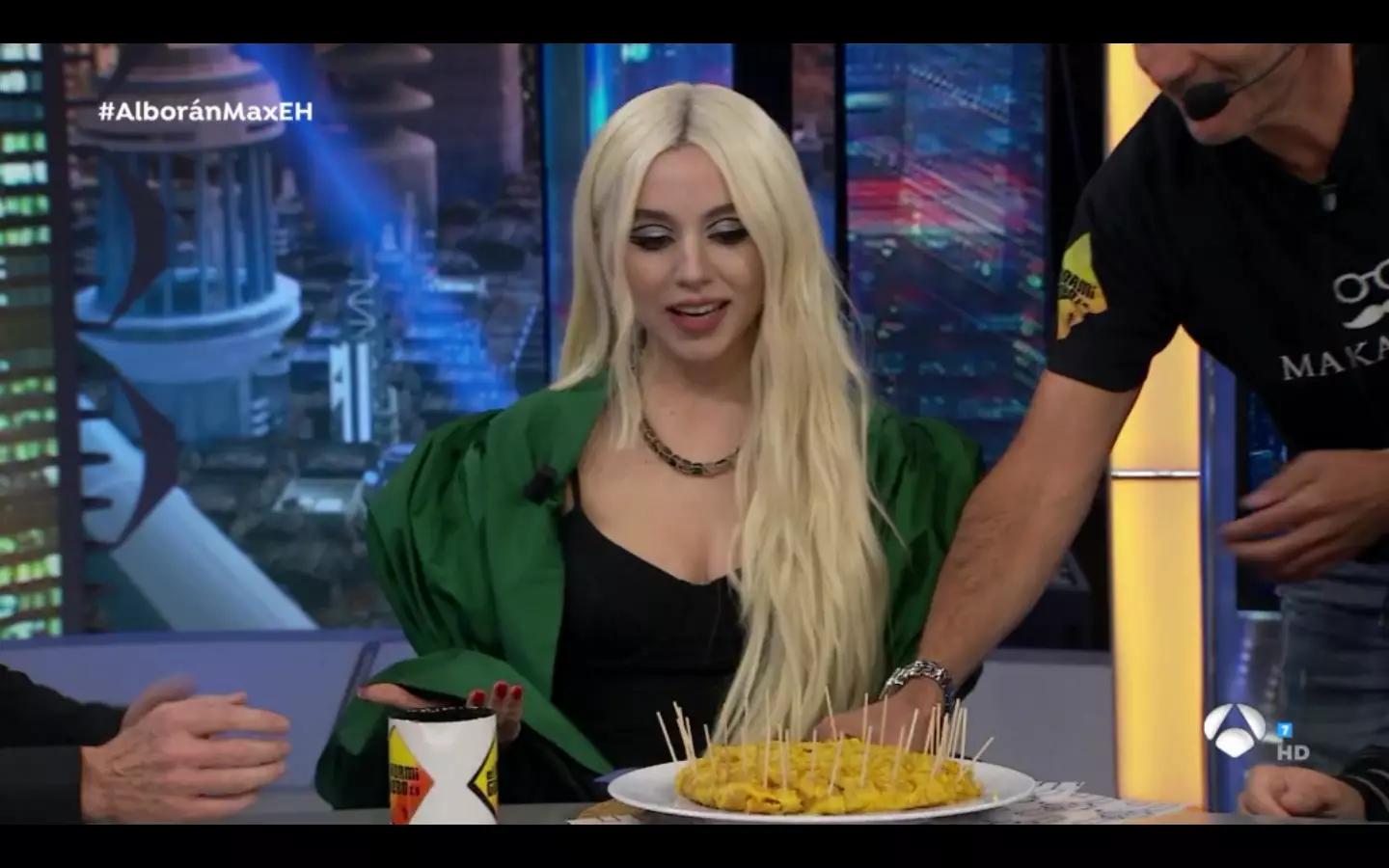 Ava Max besiket de ierappelomelet