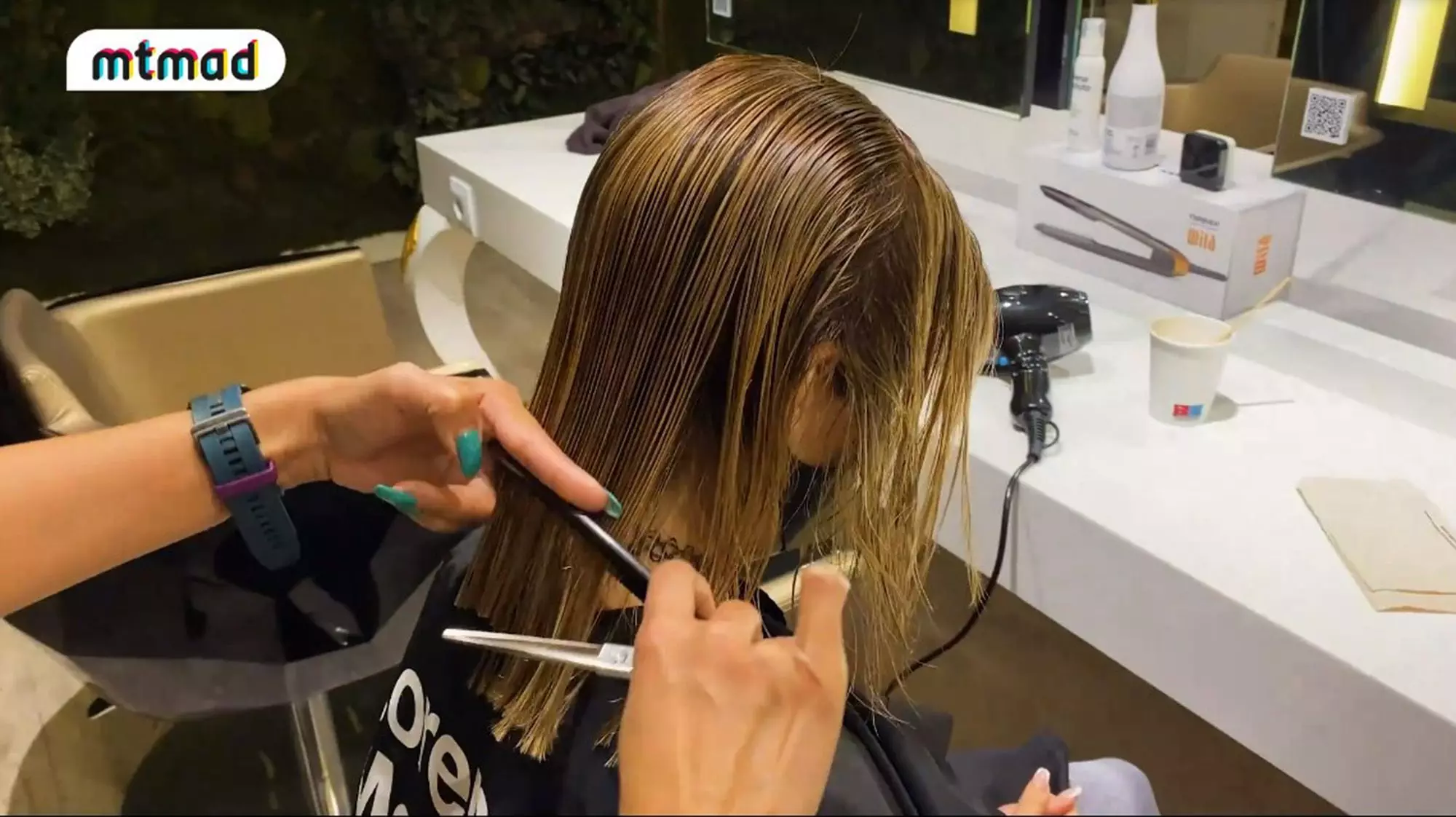 اوریانا مارزولی آرایش جدید خود را با موهای کوتاه نشان می دهد