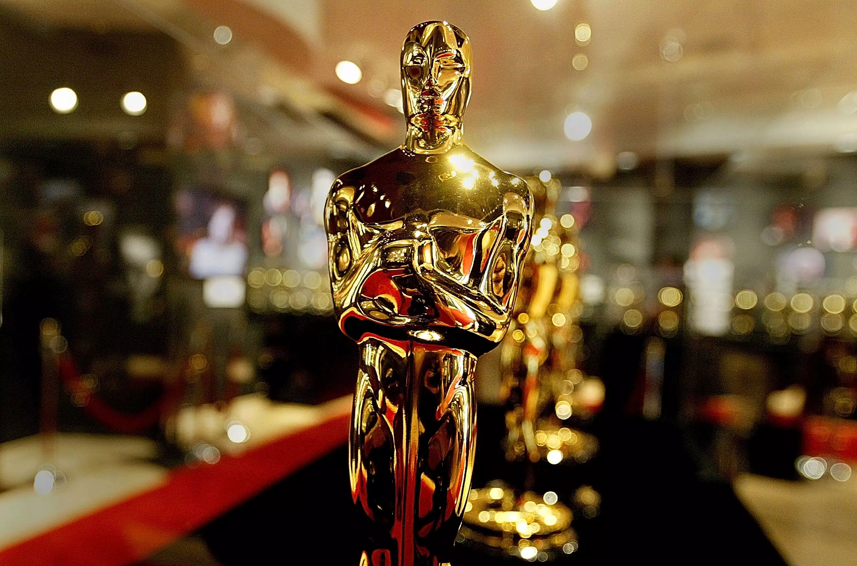 Oscar Statuettes Yema76th Academy Awards Anoratidzwa muHollywood