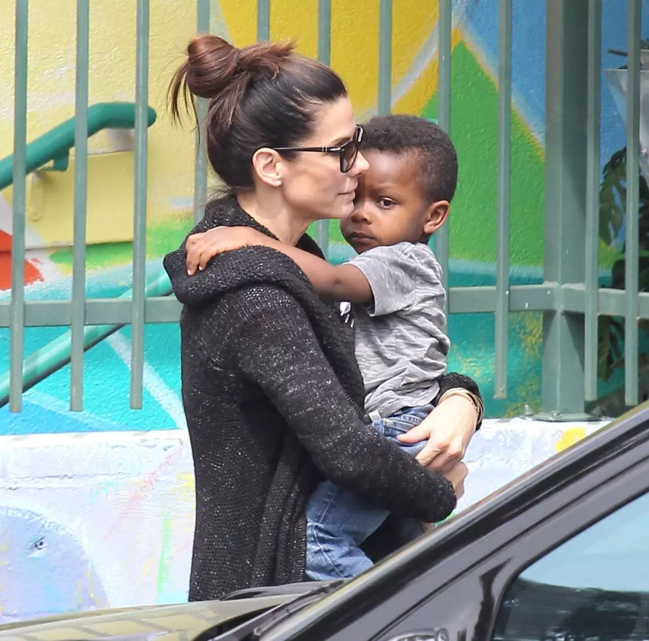 sandra bullock ve oğlu louis