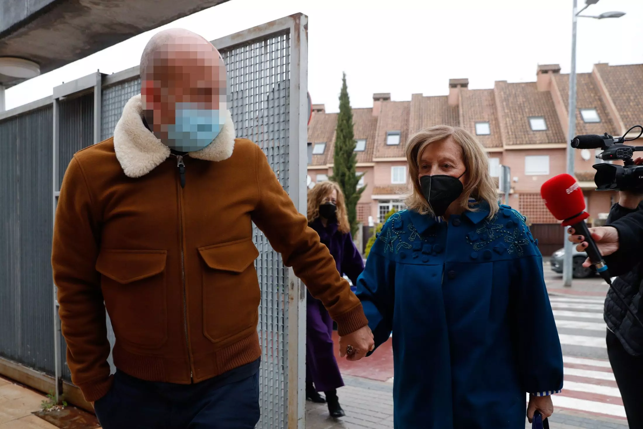 María Teresa Campos ontvang haar eerste dosis van die Covid-entstof