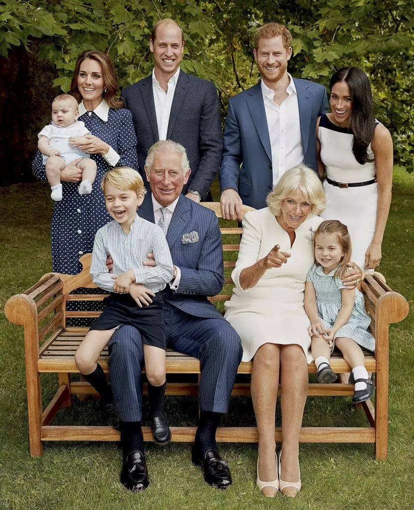 Poséiert offiziell Gebuertsdag vum Charles vun England