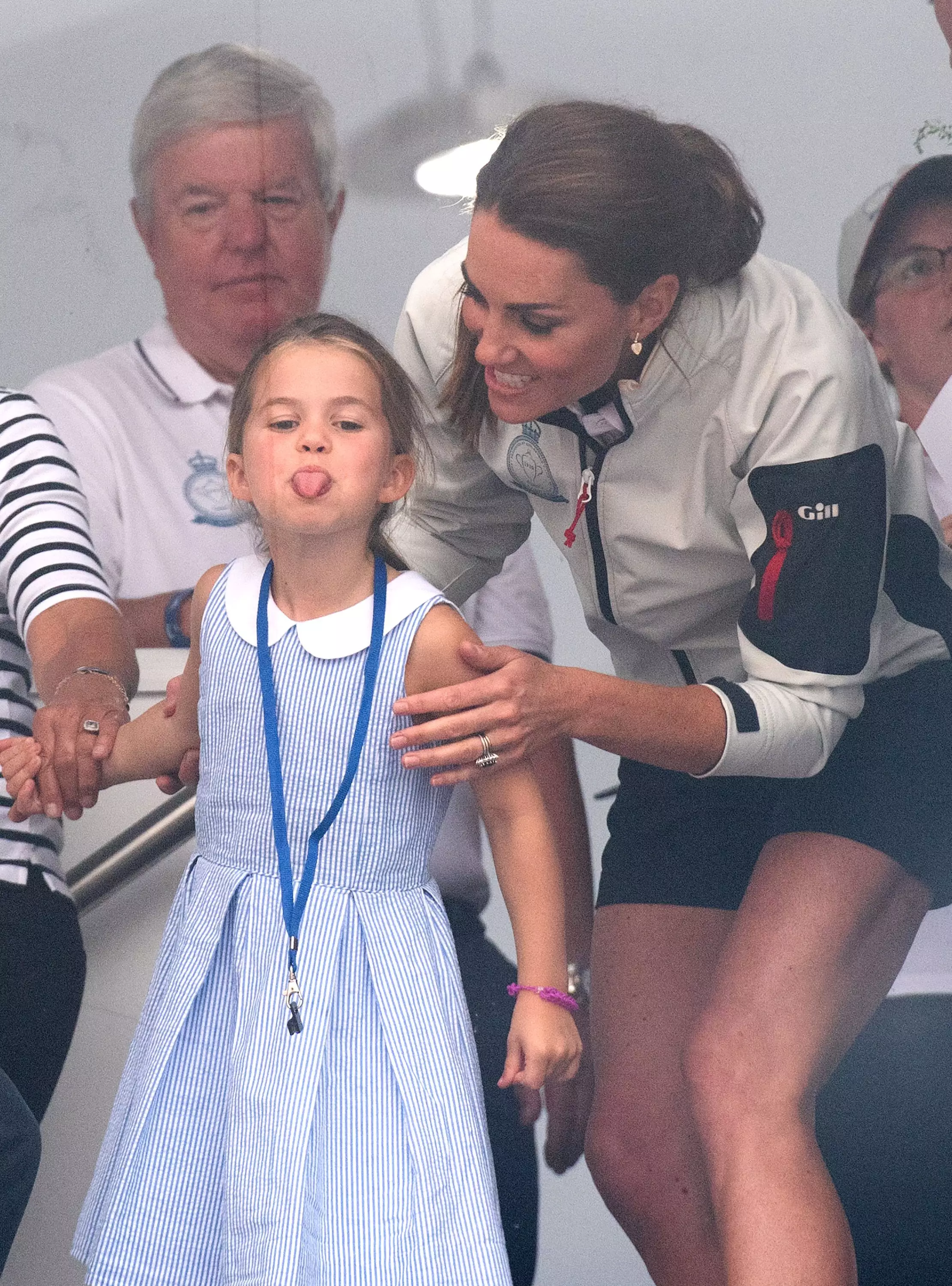 Charlotte von Cambridge bei der King's Cup-Regatta.