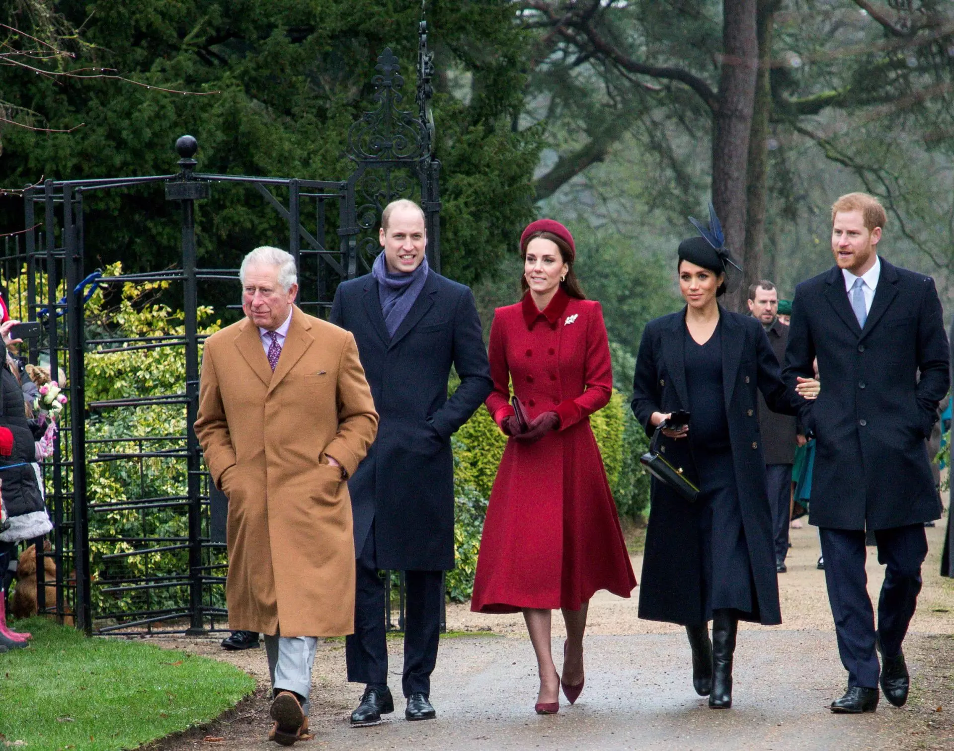 Duke and Duchess of Sussex နှင့် Duke and Duchess of Cambridge မင်းသား Charles တို့နှင့်အတူ