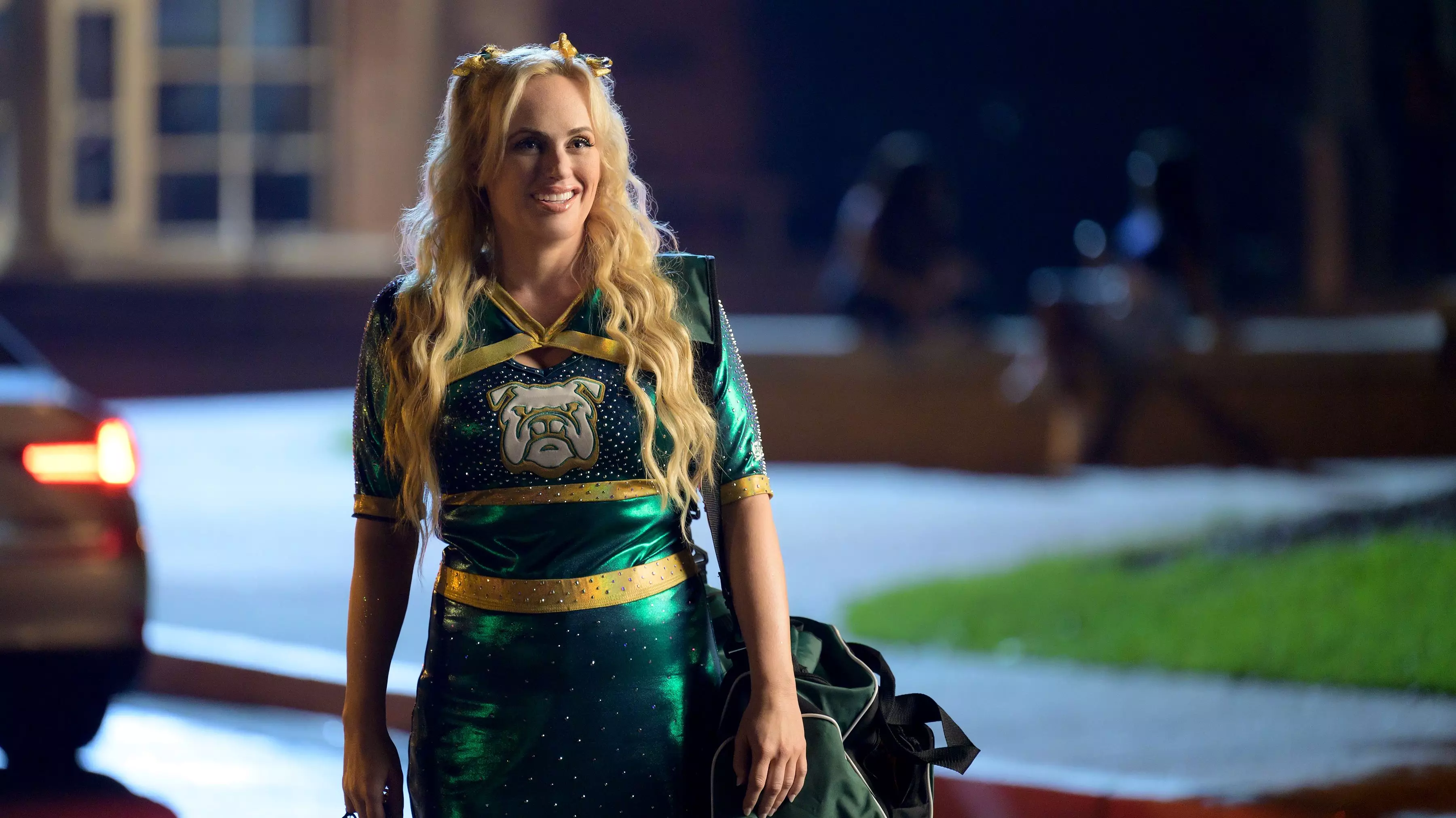 'Back to school': Phim hài trên Netflix của Rebel Wilson