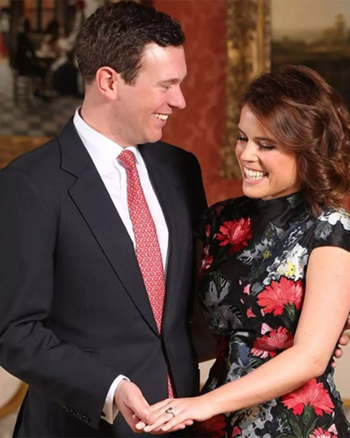 Pakaian pengantin perempuan, kod pakaian, bridesmaid, majlis... Kami memberitahu anda semua butiran perkahwinan Eugenia dari England dan pembiaya Jack Brooksbank.