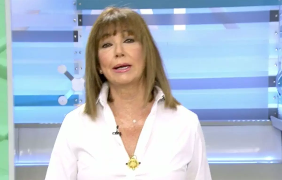 ana rosa rinnova il suo look al ritorno al lavoro con la frangetta