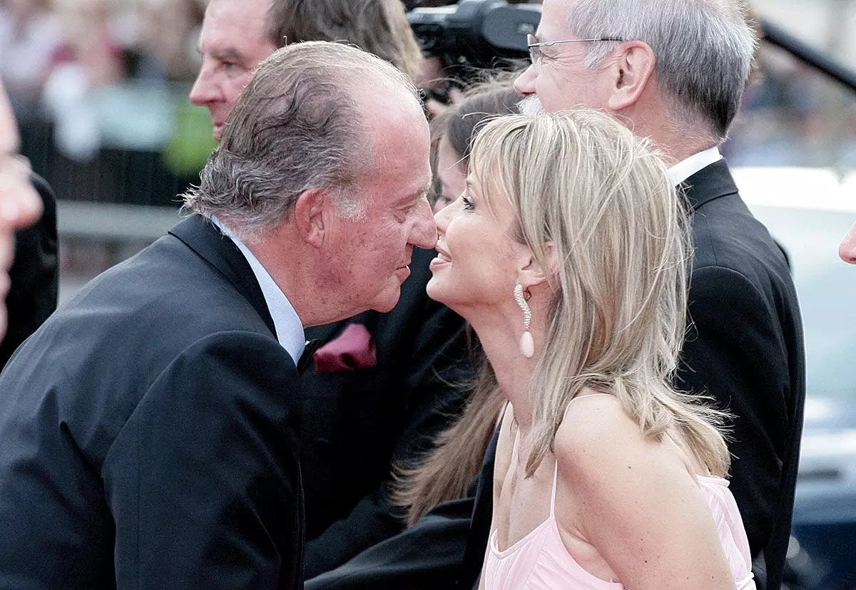 Kralj Juan Carlos I, trenuci koji su obilježili njegov život