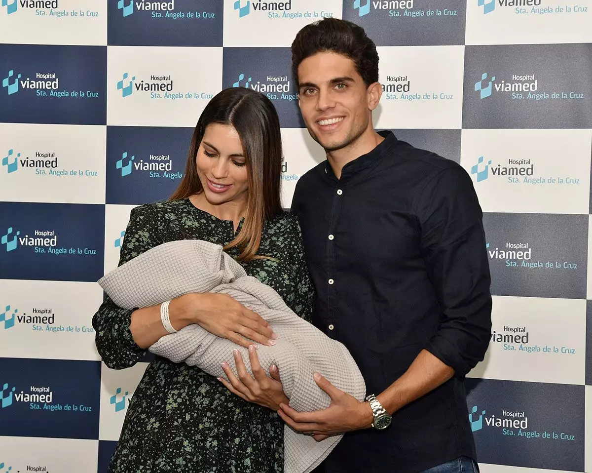 Marc Bartra en Melissa Jimenez