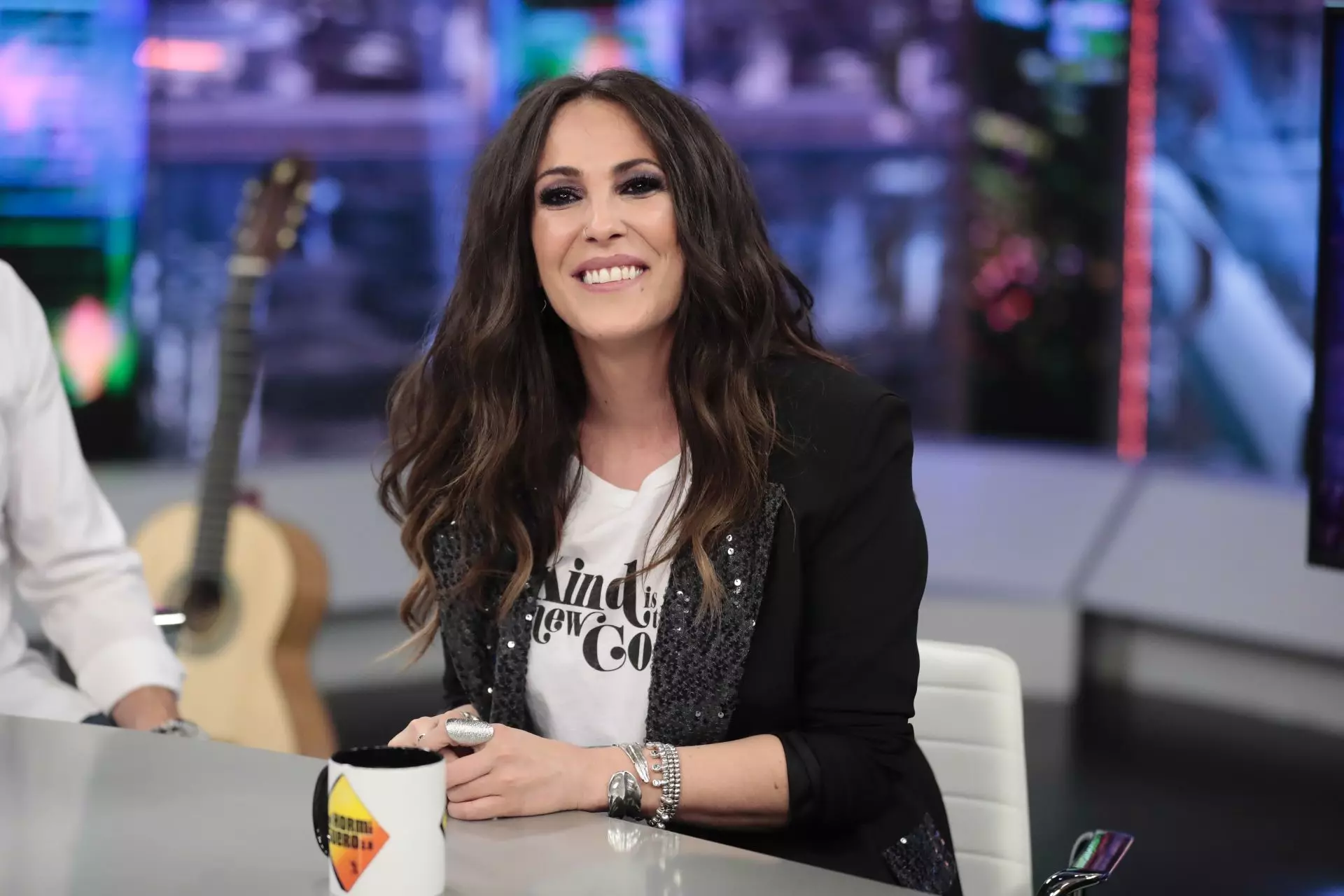 Malú đã gây bất ngờ cho những người theo dõi cô khi tiết lộ ngày của 'Cantaré', tác phẩm mới của cô, ủng hộ và nữ quyền.