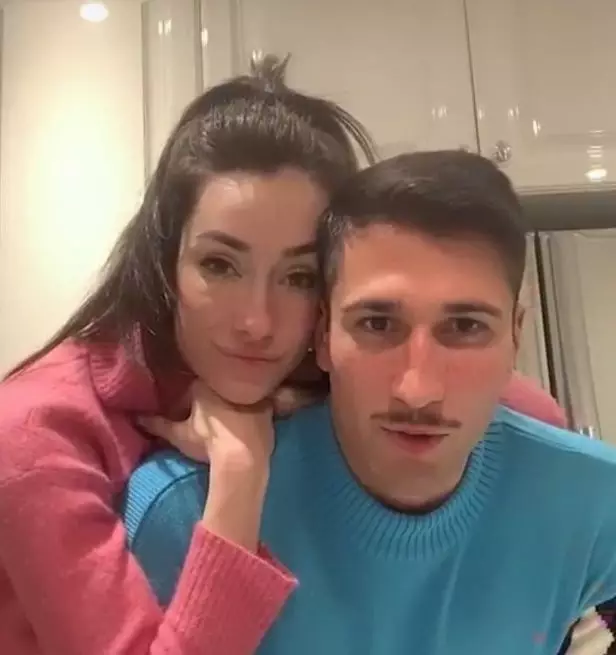 Gianmarco ve Adara birlikte izolasyondan geçiyor