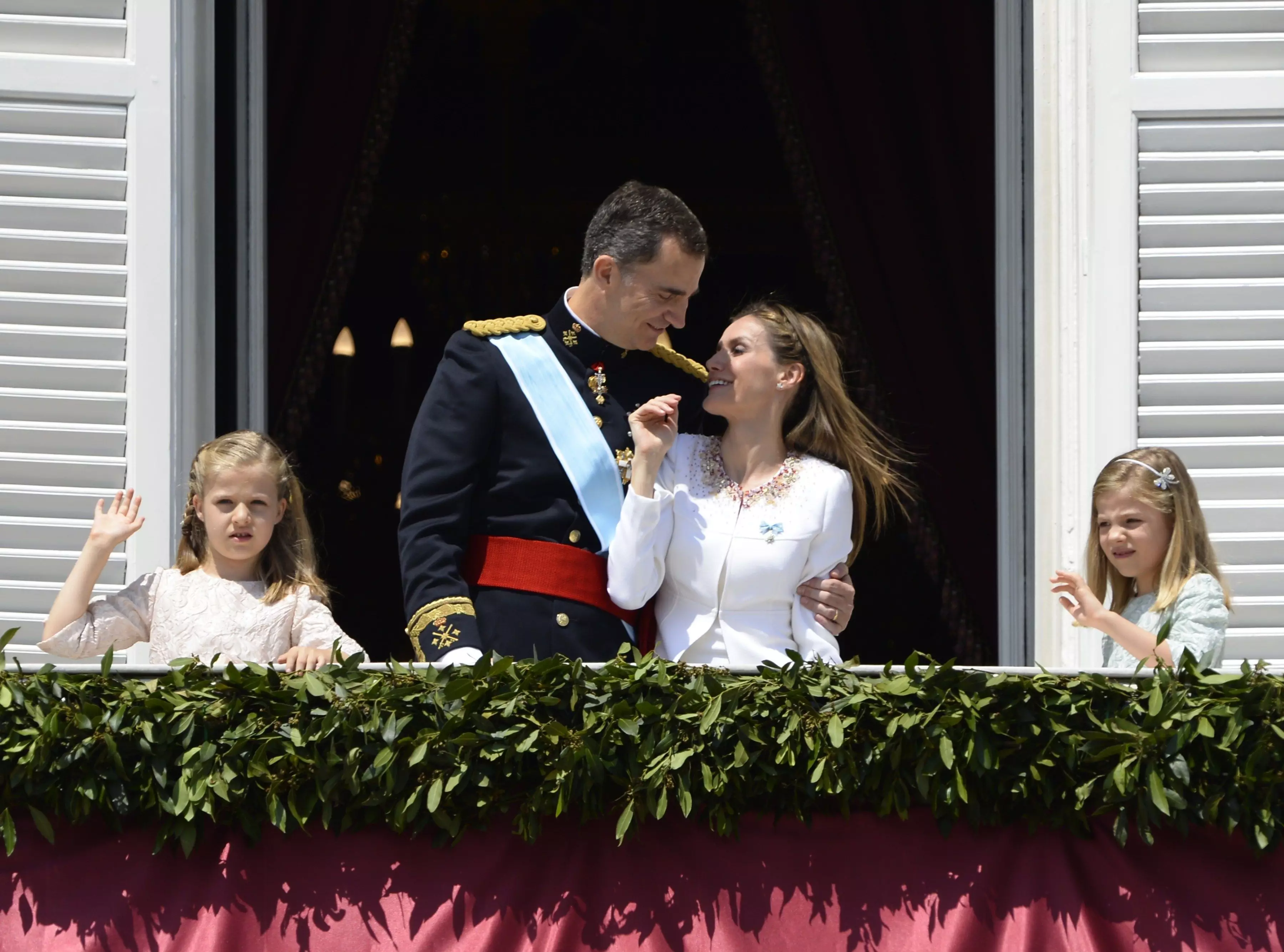 Stori garu Felipe VI a Doña Letizia mewn lluniau 2834_15