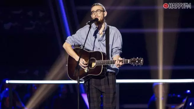 Andrés, finalista de 'La Voz' no equipo de Pablo López