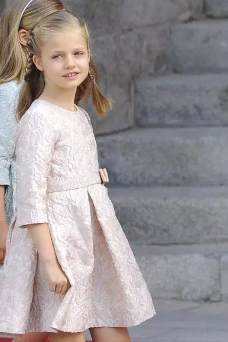 prinsesse eleanor af bourbon, frisurer