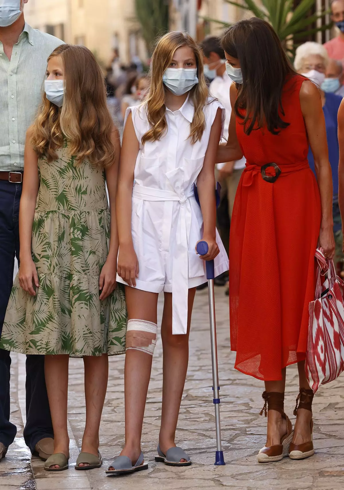 Queen letizia nwere leonor na sofia na petra, mallorca