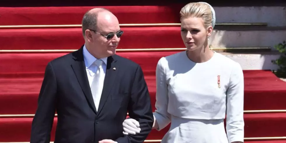 Stíll Charlene de Monaco, hafmeyja sem varð prinsessa