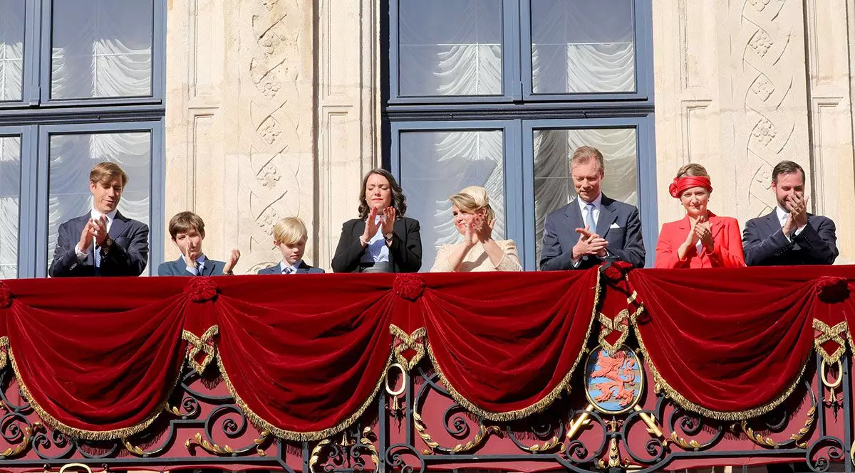 Ny Grand Duke lova any Luxembourg sy ny vadiny, Stephanie avy any Luxembourg