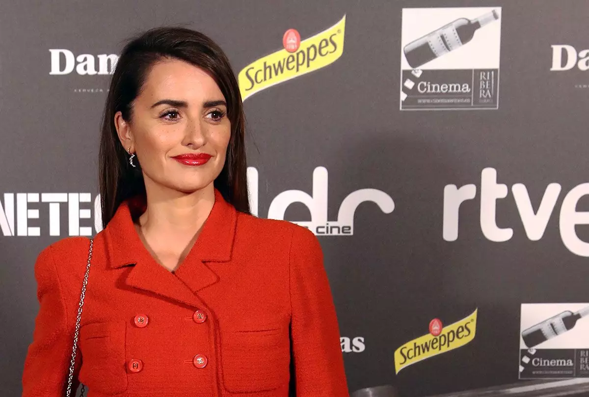 Penélope Cruz 'Días de cine' සම්මාන උළෙලේදී