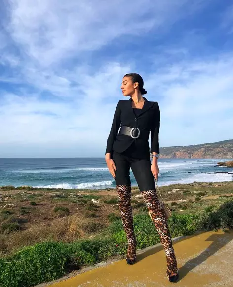 georgina rodriguez tsov txaij siab khau boots