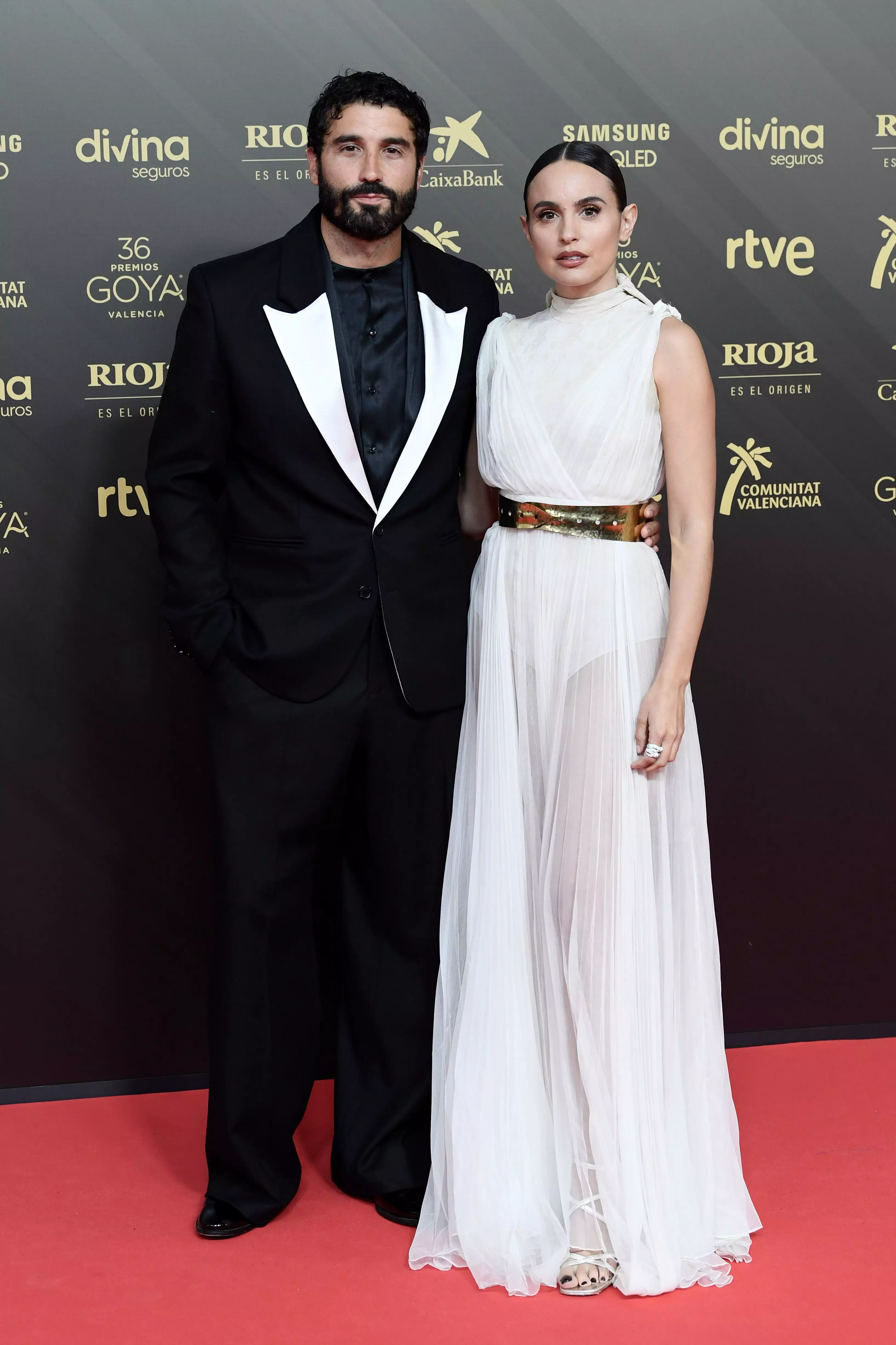 Veronica Echegui และ Alex Garcia ที่งาน Goya Awards 2022