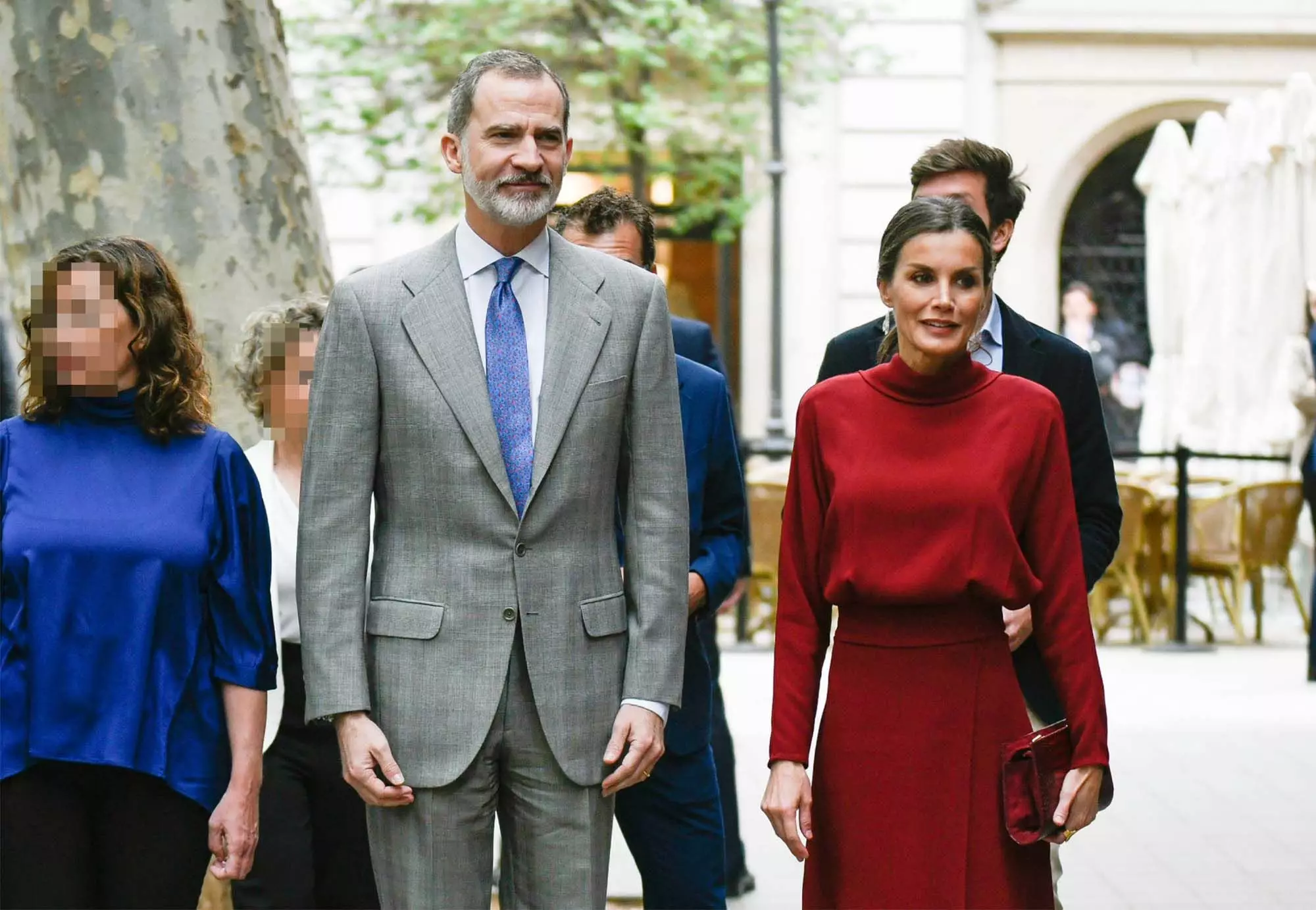 Kraljica Letizia obnavlja crvenu boju po povratku na Mallorcu