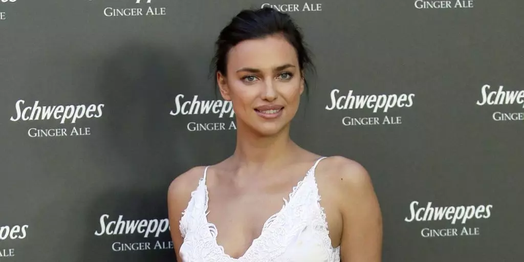 Irina Shayk dallóga ar an oíche i Maidrid