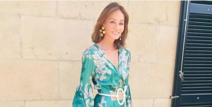 Isabel Preysler và Vargas Llosa trong đám cưới của Manuel Valls