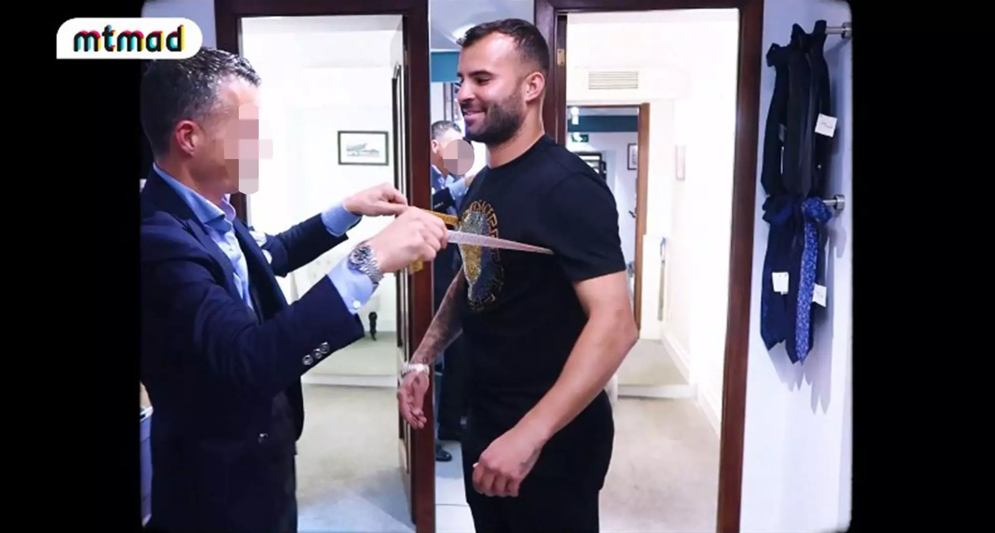 Jesé Rodriguez artıq Aurah Ruiz ilə toyu üçün bəy kostyumu geyinib