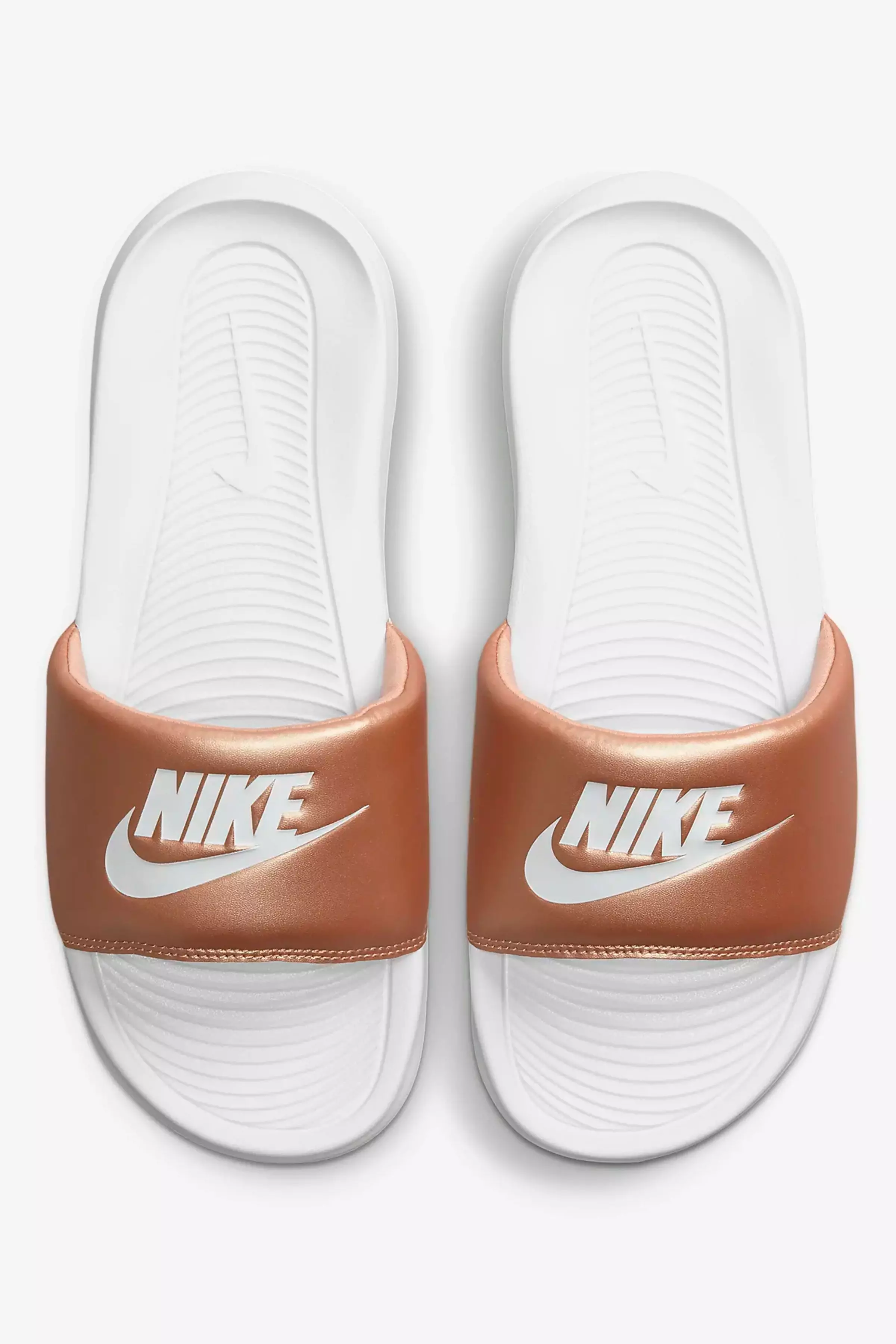 The sportswear anjeun kudu indit ka pantai ti Nike 672_5