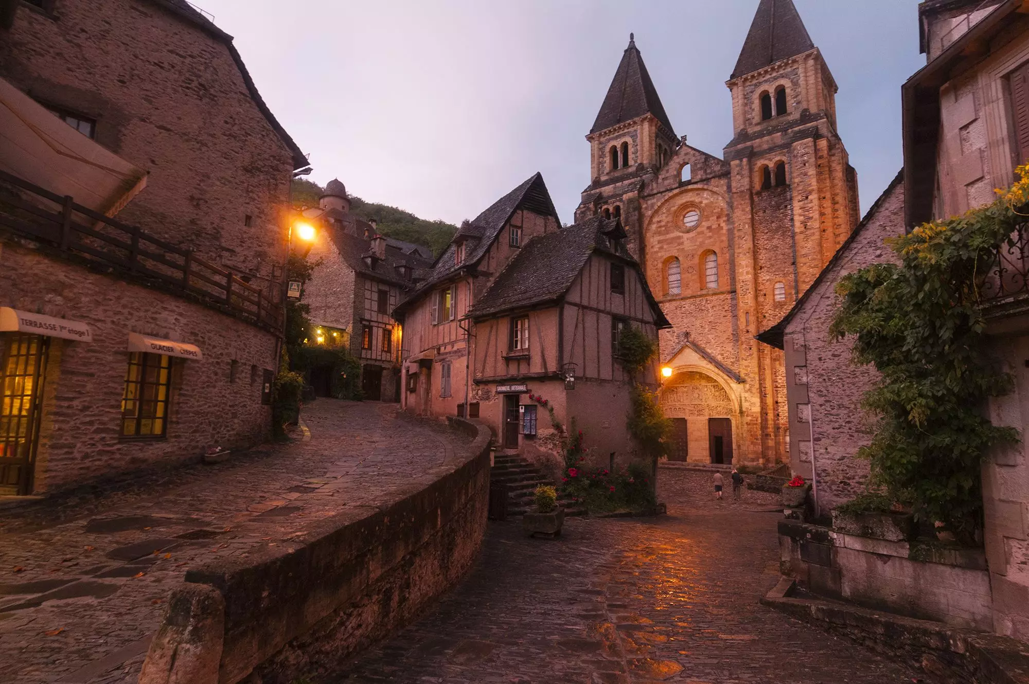 Abbey Church of Saint foy, conques, ប្រទេសបារាំង