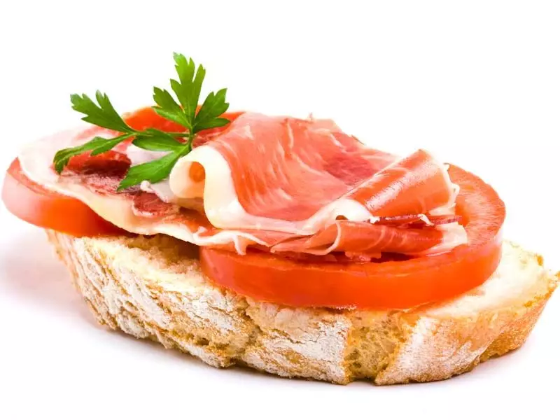 Ēdiens, Ēdiens, Virtuve, Sastāvdaļas, Bruschetta, Prosciutto, Bayonne šķiņķis, Kūpināts lasis, Pamatbarība, Produkcija,