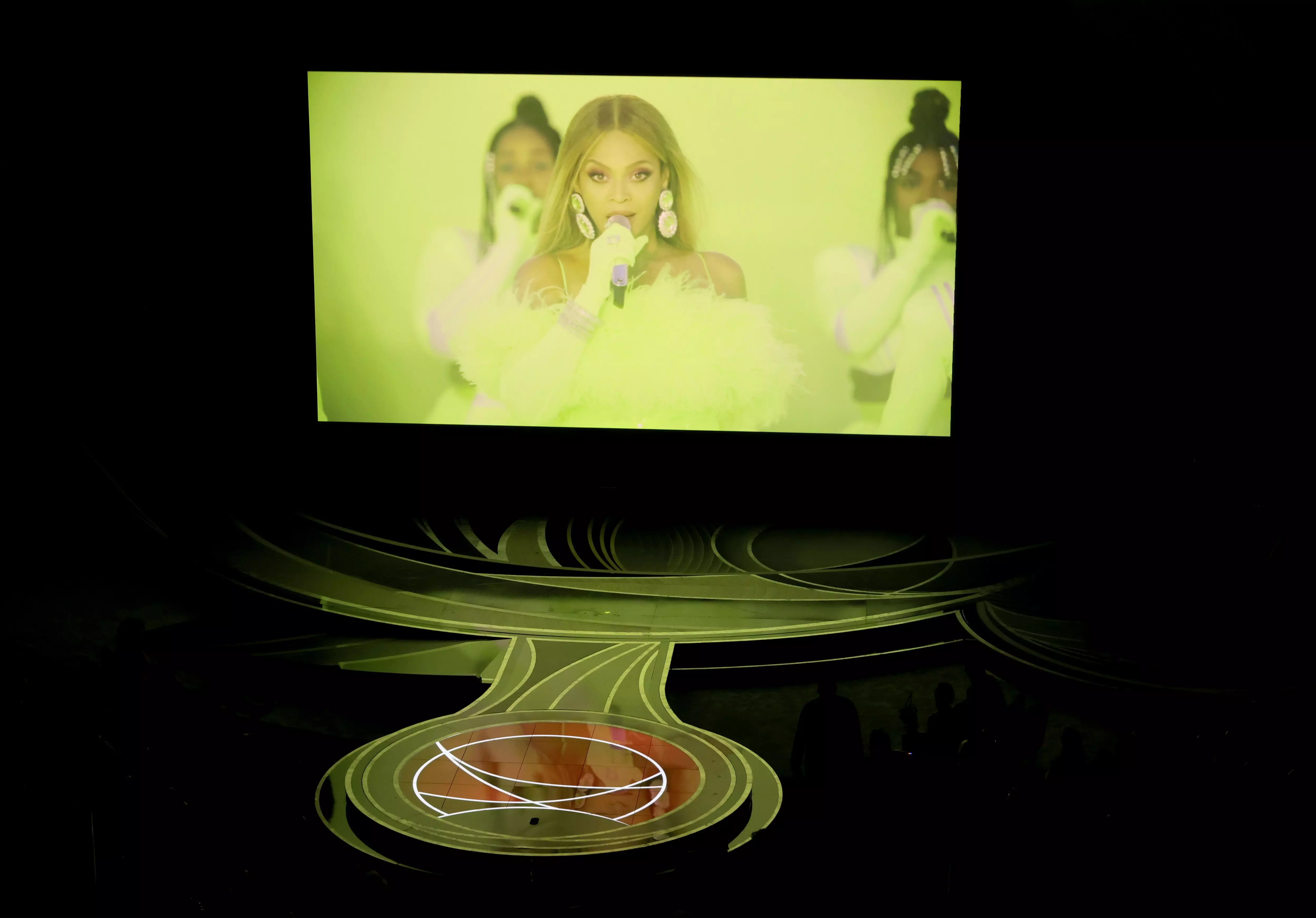 2022-يىلدىكى ئوسكاردىكى beyoncé