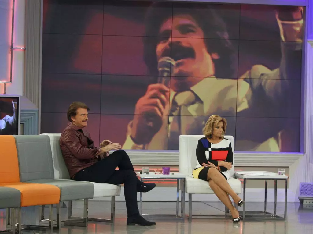 edmundo 'kumis' arrocet ing set karo maría teresa