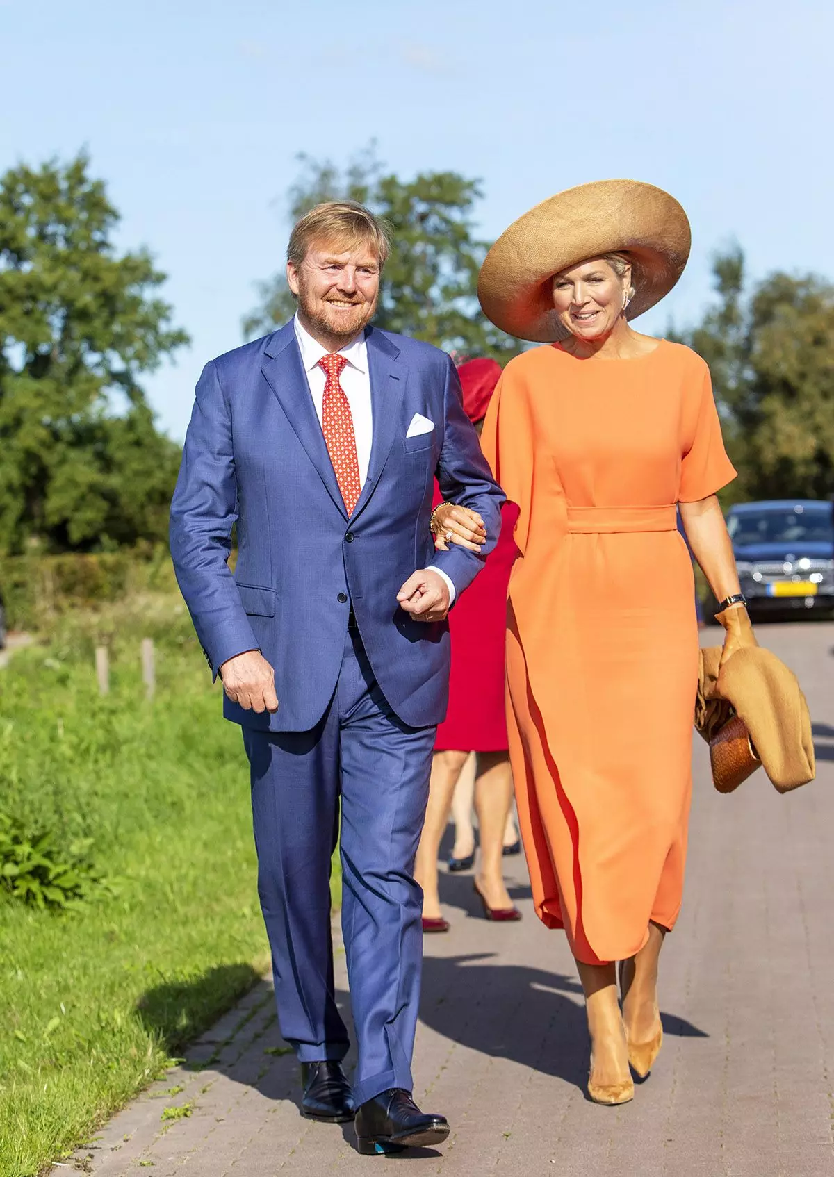 maxim and william of the netherlands visit the friesland region