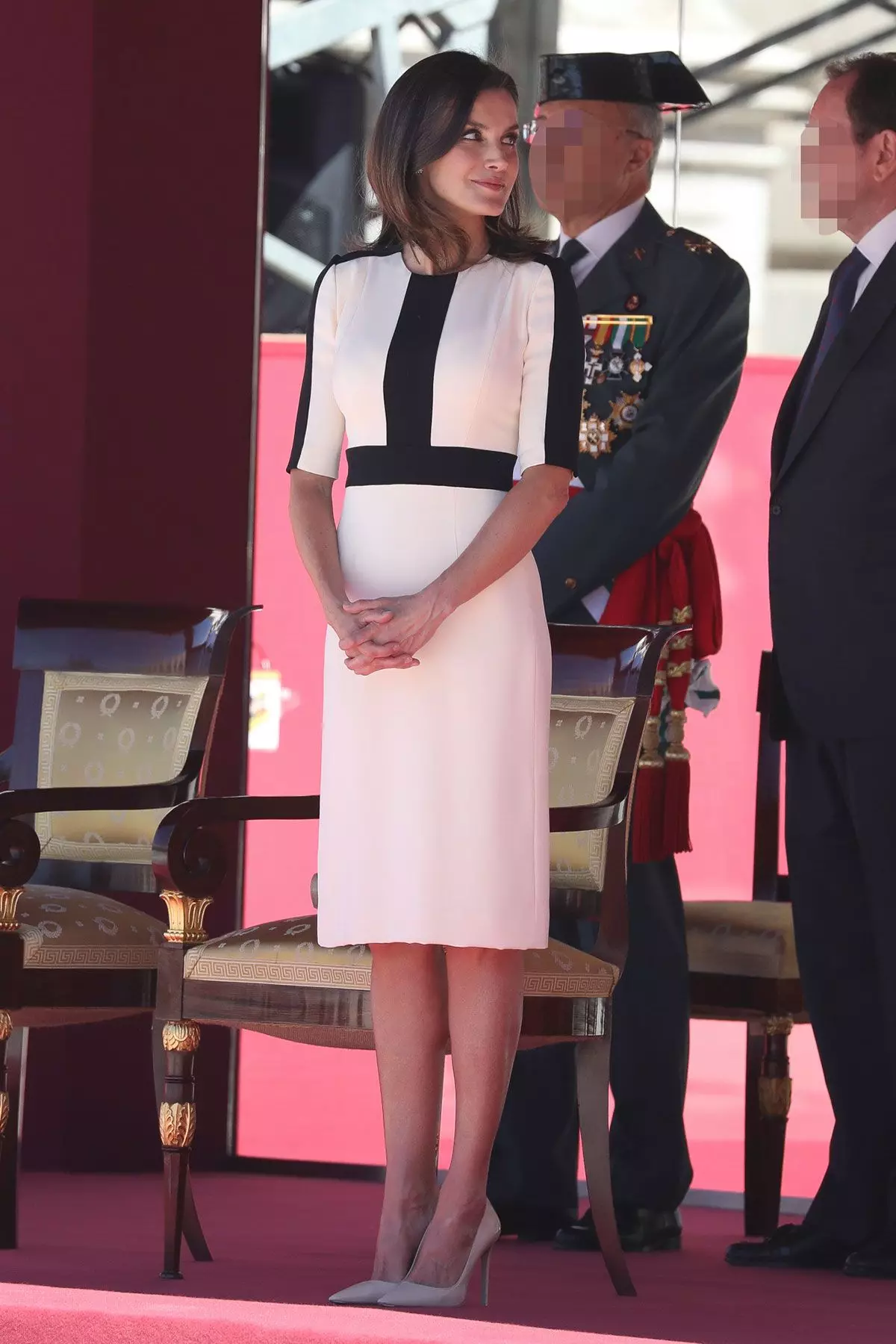 φόρεμα queen letizia