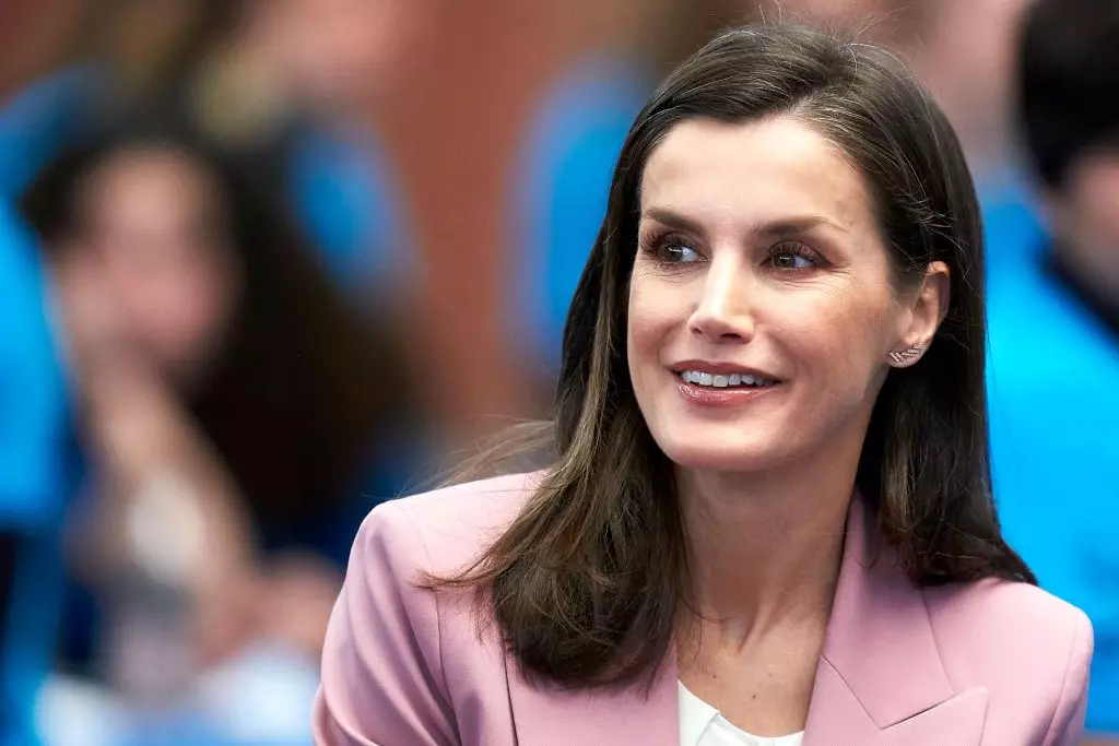 Ratu Letizia Spanyol Ngahadiran Pengumuman Pemenang Panaliti Ilmiah Ngeunaan Penghargaan Yayasan 'Princesa de Girona 2020'...